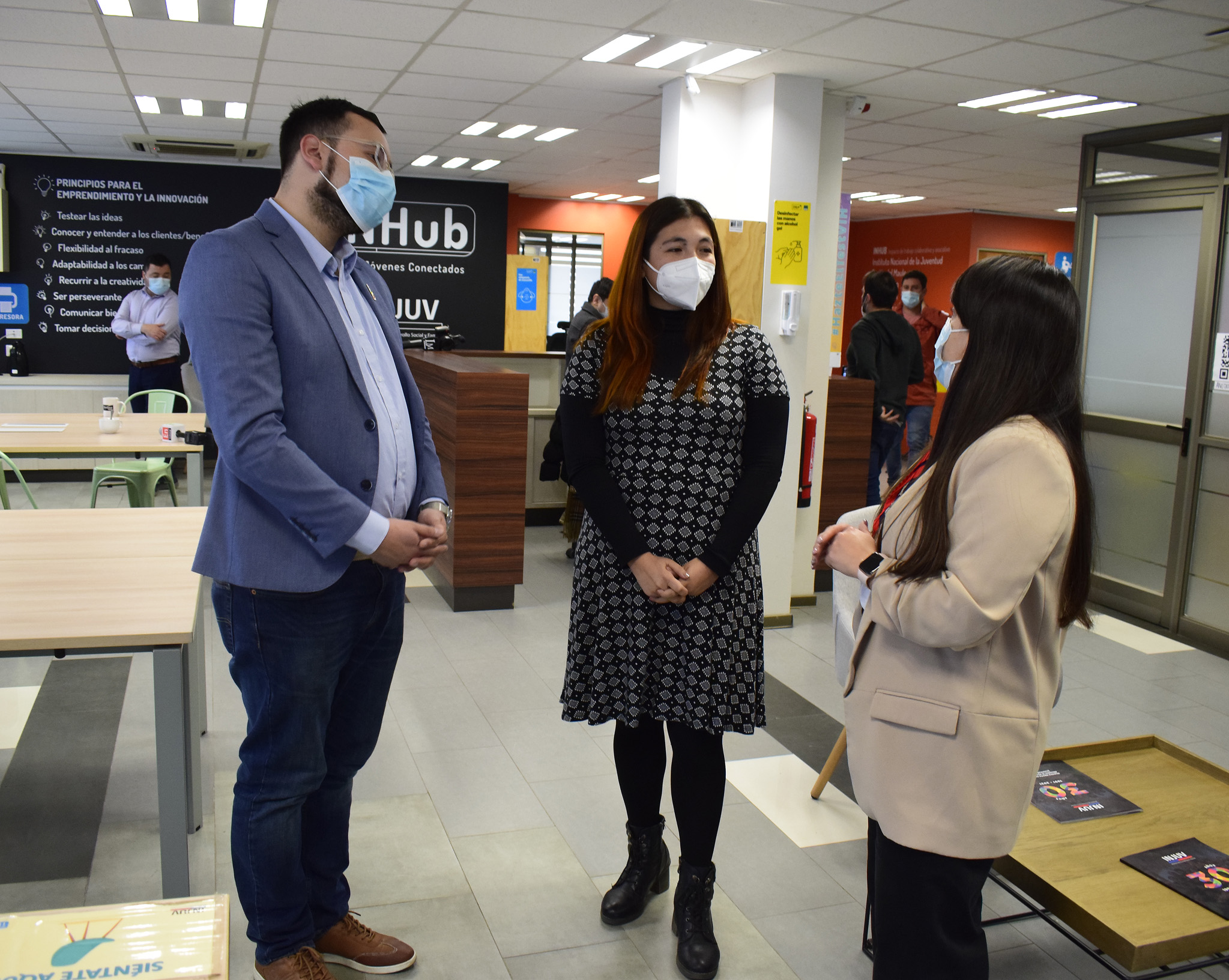 Con la presencia de la directora nacional del INJUV, Renata Santander y ...