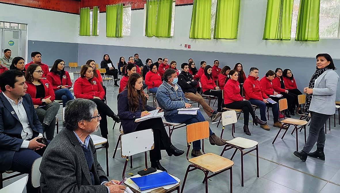 Educación completa reuniones por SLEP con gremios y equipos DAEM en ...